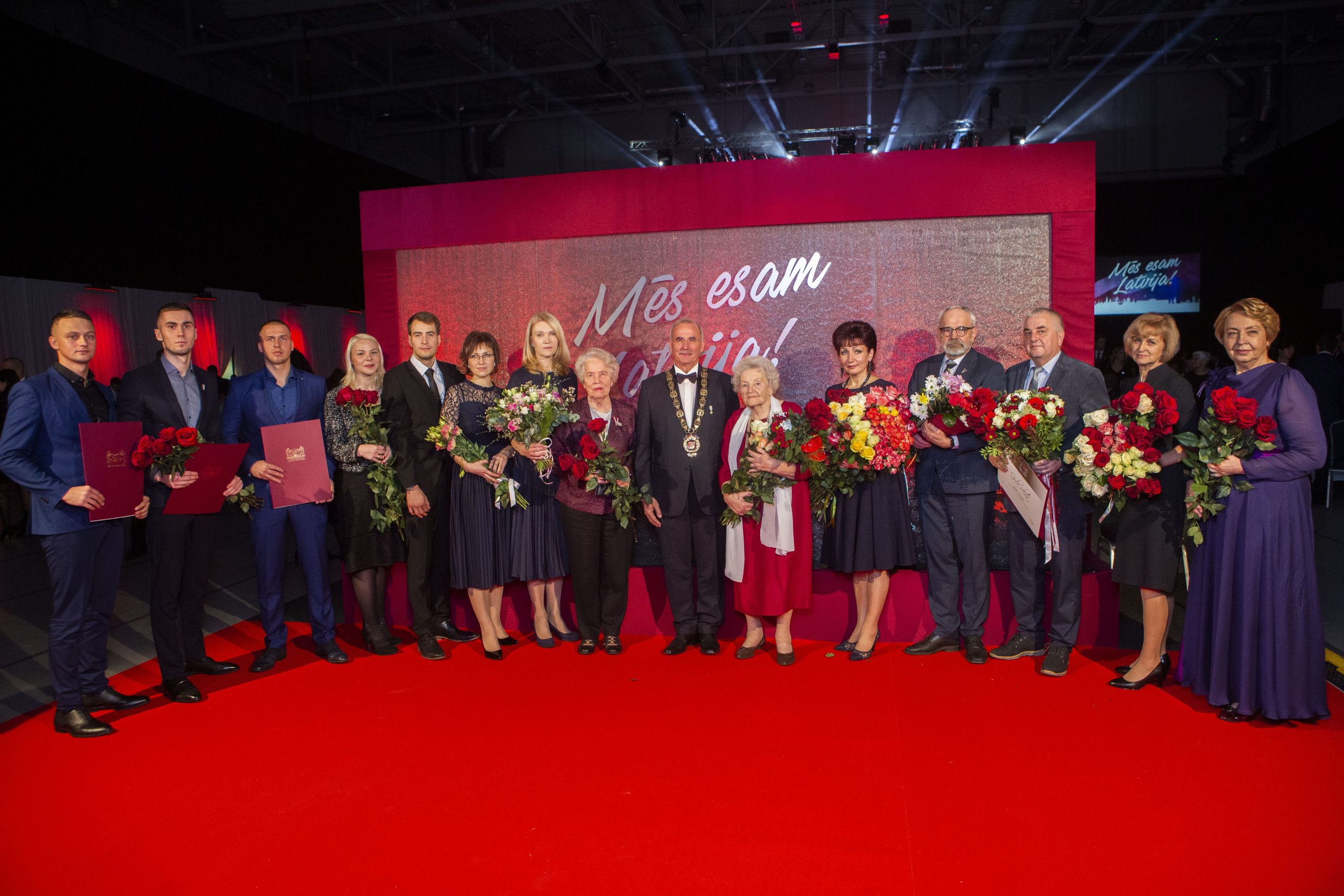 Pasniegti Jelgavas pilsētas augstākie apbalvojumi - Jelgava